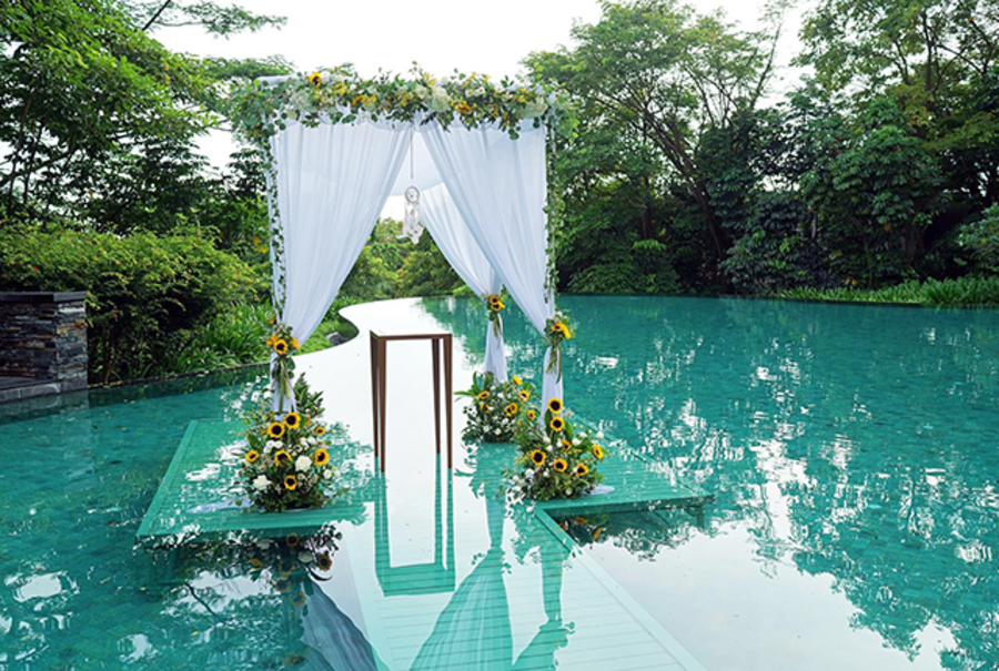 Amazing Outdoor Solemnisation Hotel Venues in Singapore To Check Out | Hitcheed