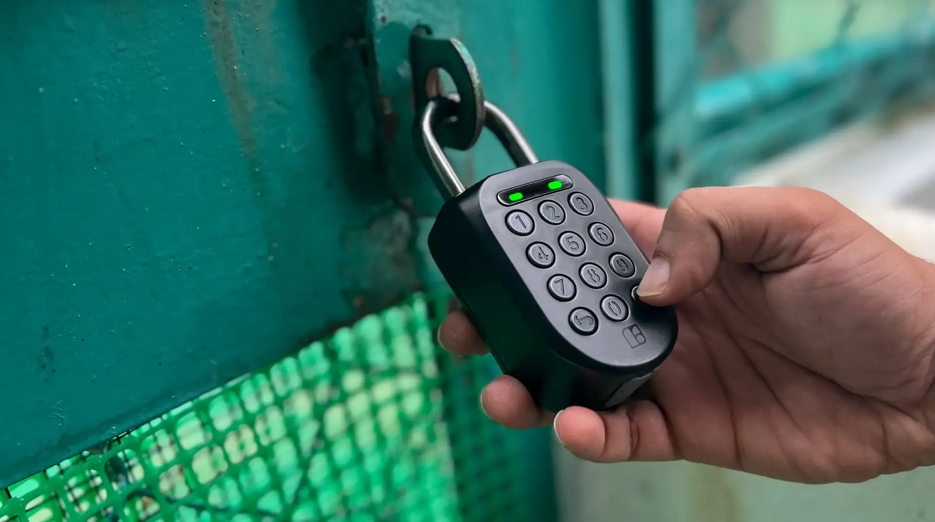 igloohome Padlock 2: Toughest Digital Padlock | igloohome