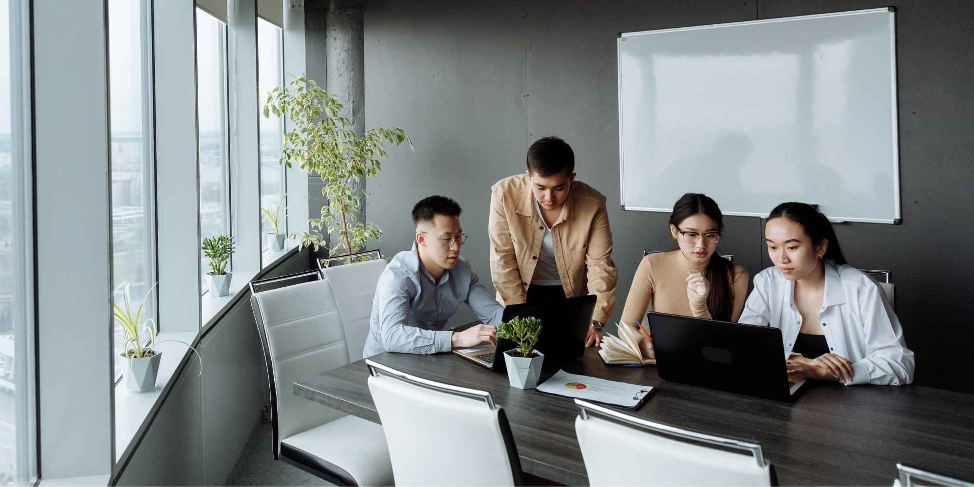 Impact on Portable Air Filtration on Airborne Particles in a Conference Room | Delos