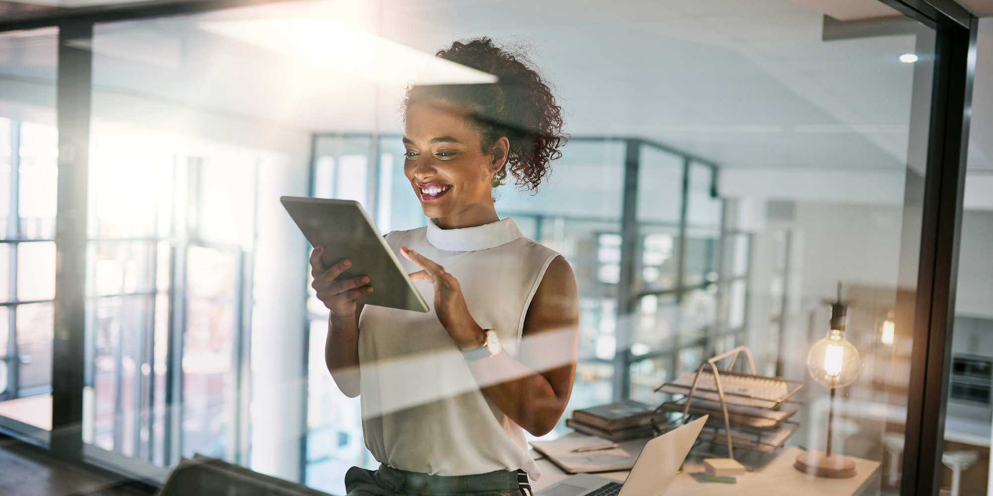 Enhance Employee Experience: 4 Reasons You Need a Connected Office
