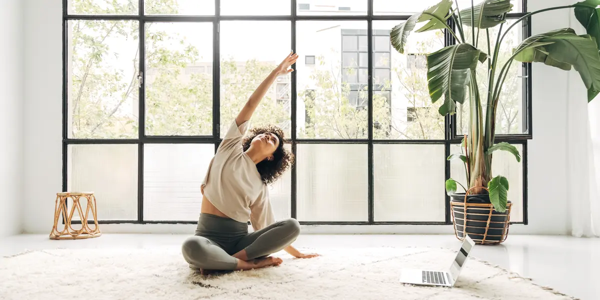 Mobility Training: Your Complete Guide (+ 10 Mobility Exercises)