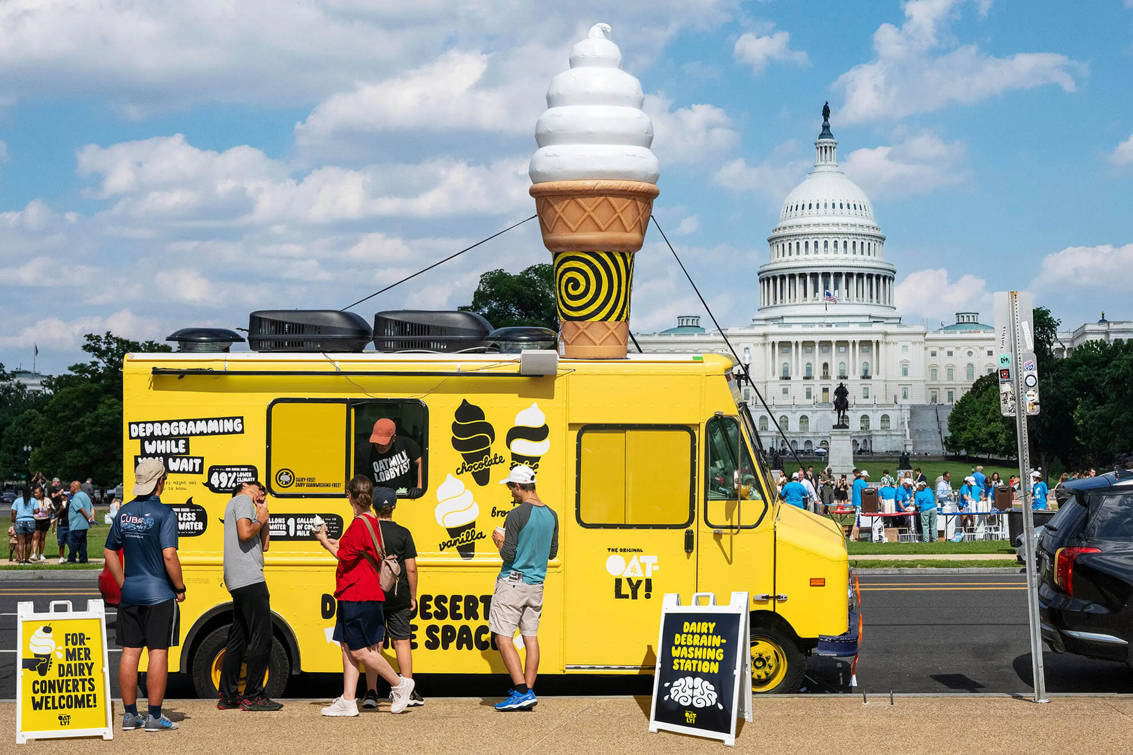 Oatly I the Original Oat Drink Company