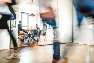 TimeMoto | 7 Ways to Improve Clocking in Time for Employees