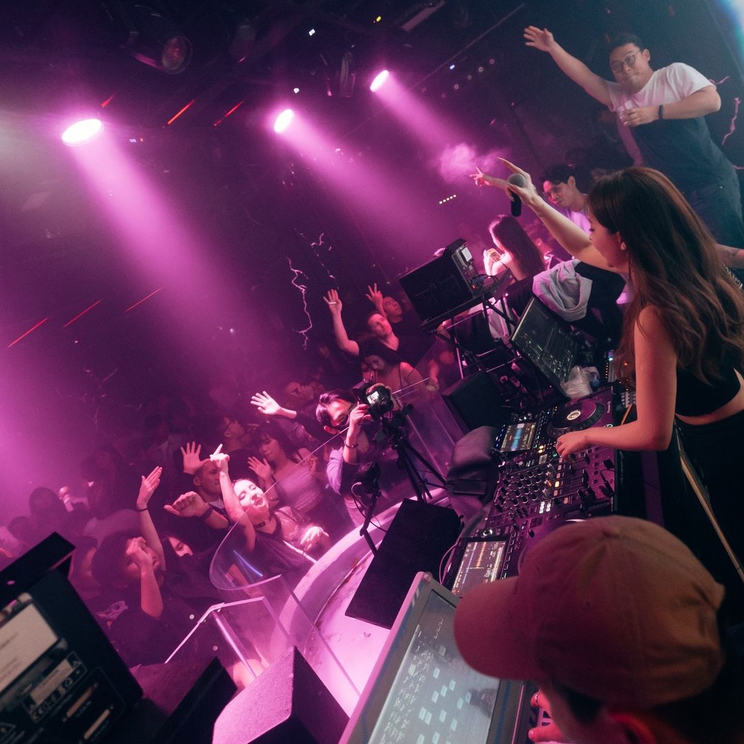 Zeus Hong Kong | Reservations, Info & Next Events | Nox