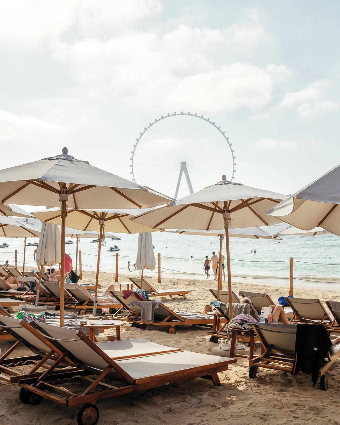 Azure Beach Dubai | Reservations, Info & Reviews | Nox