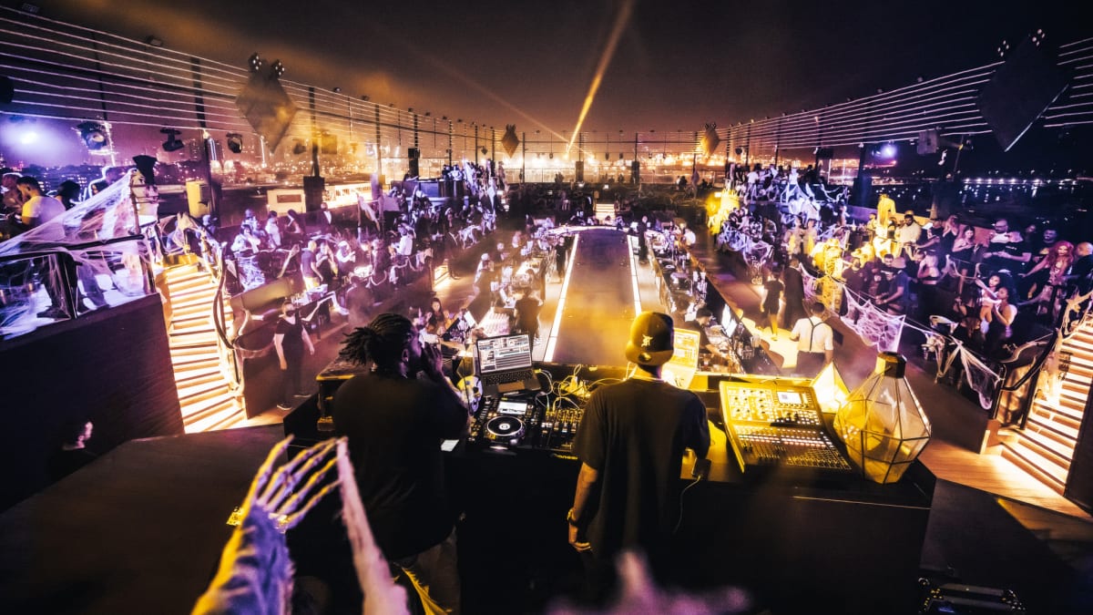 Float Dubai | Reservations, Info & Next Events | Nox