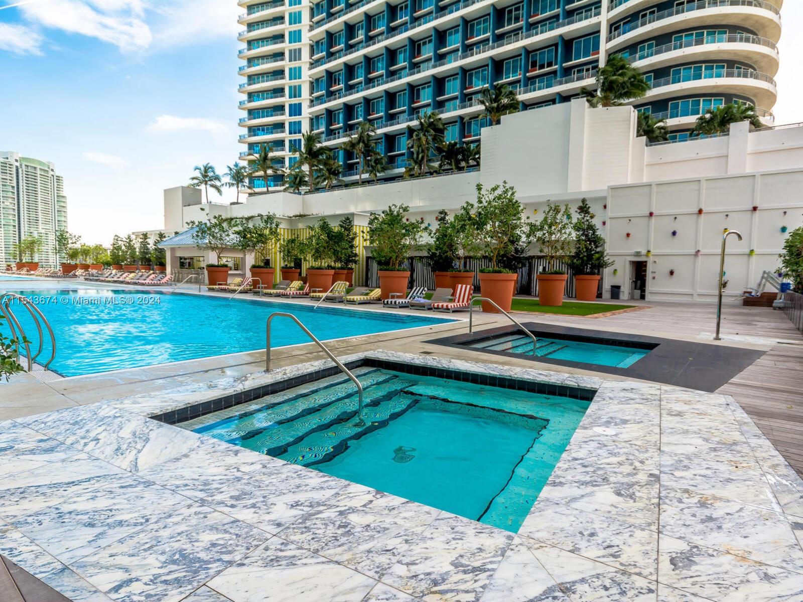 Altitude Pool - Brickell Miami | Reservierungen, Infos ...