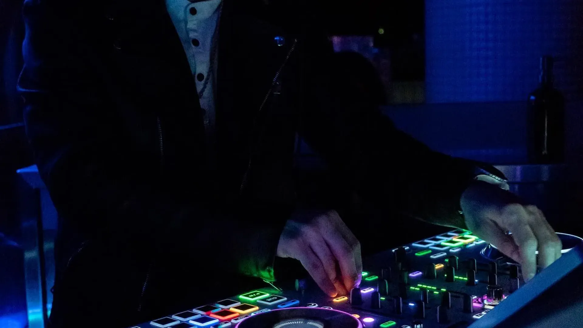 Elevate Lounge Los Angeles | Booking, Info & Next Events