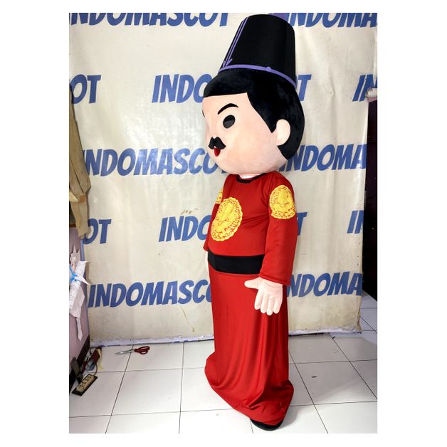 Custom Mascot Costume Specialist