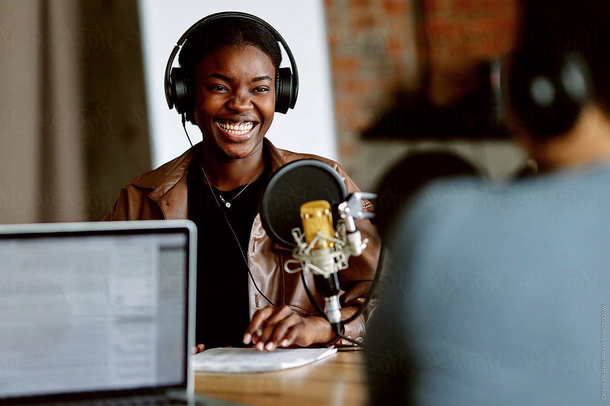 Dossier: Discover the power of branded podcasts