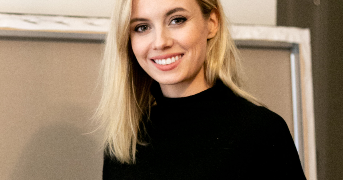 Anna Weyant - Collaborations with Avant Arte