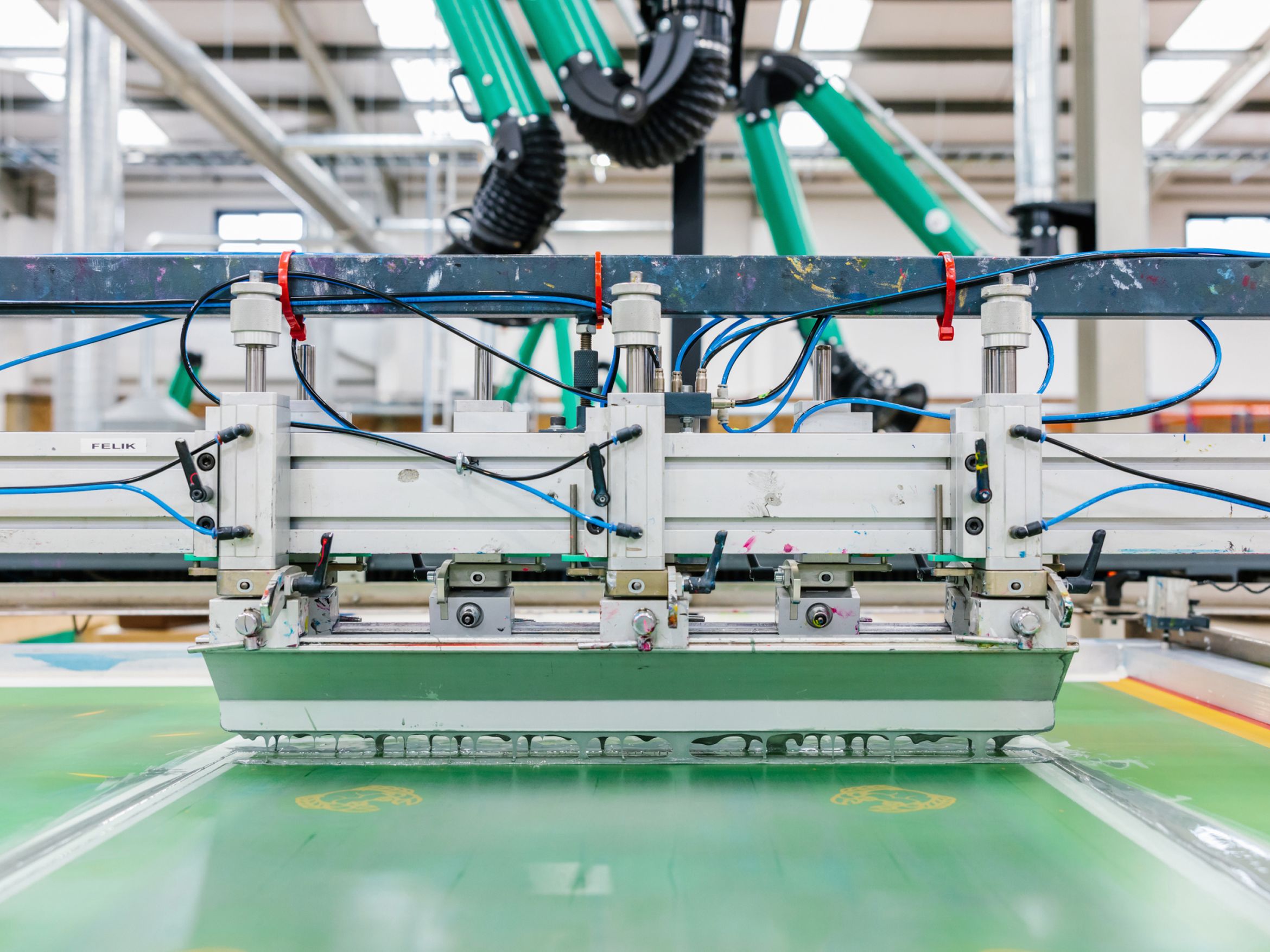 What is silkscreen printing?