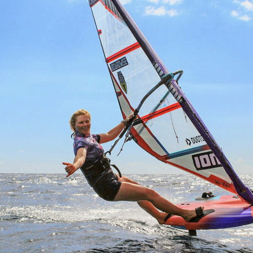 DUOTONE Windsurfing Team ᐅ Jenna Gibson!