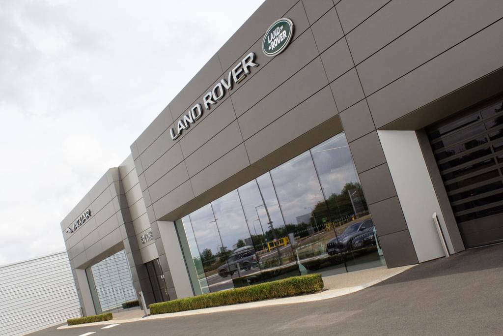 Sell Your Land Rover | Sytner Land Rover