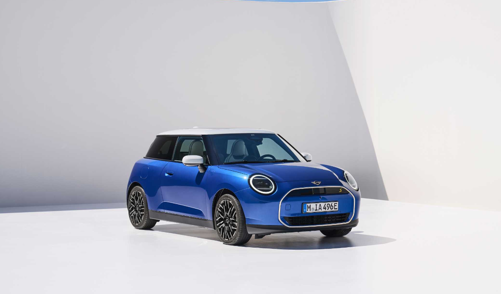 New electric mini 2021 store