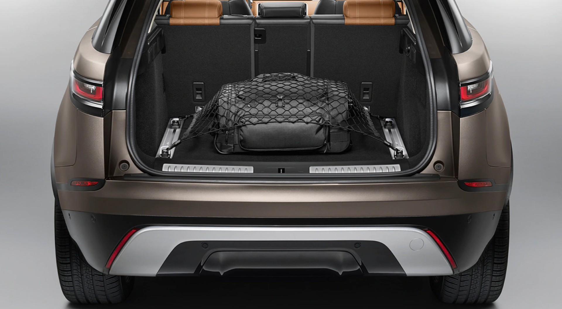 Range Rover Velar Accessories | Sytner Land Rover