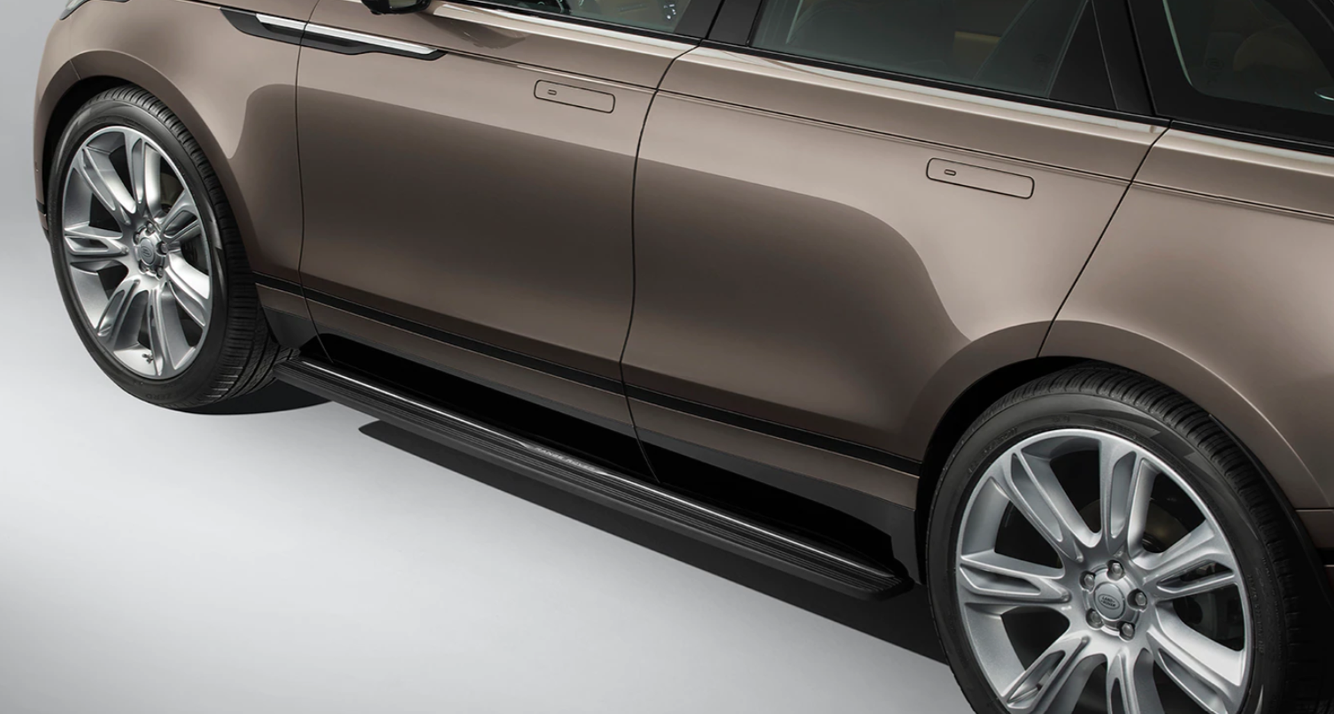 Range Rover Velar Accessories | Sytner Land Rover