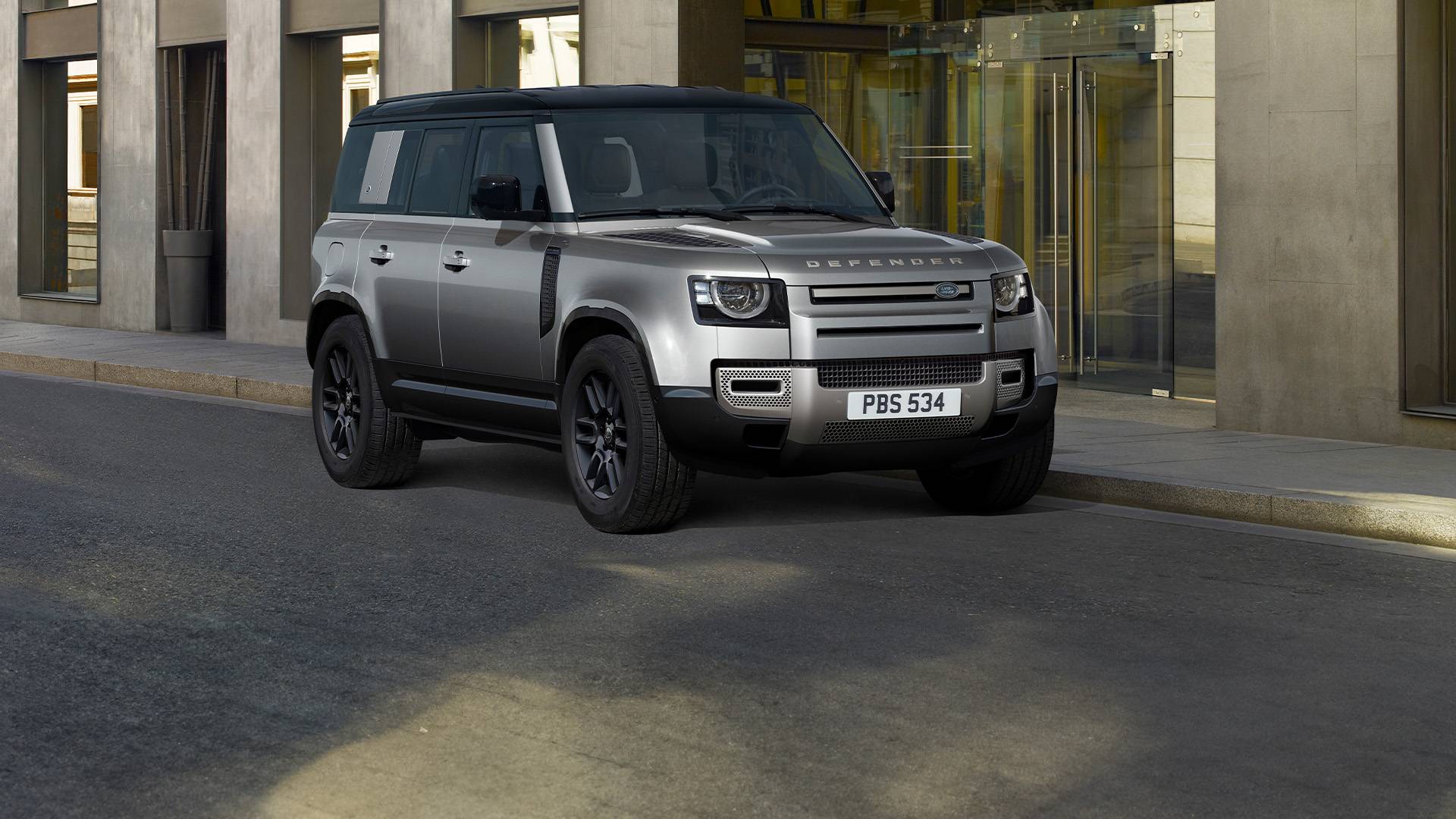 Defender Accessories | Sytner Land Rover