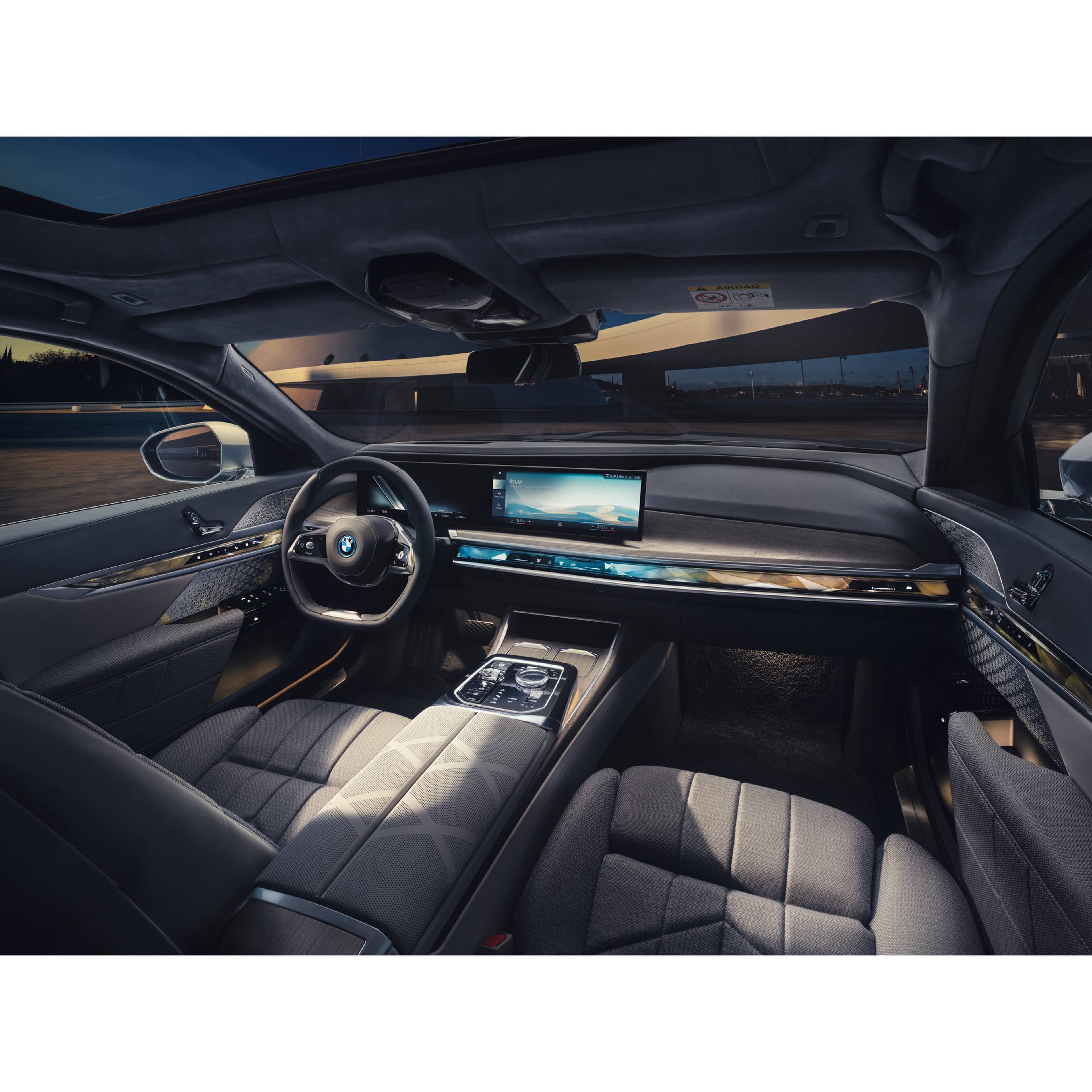 BMW i7 | Sytner BMW