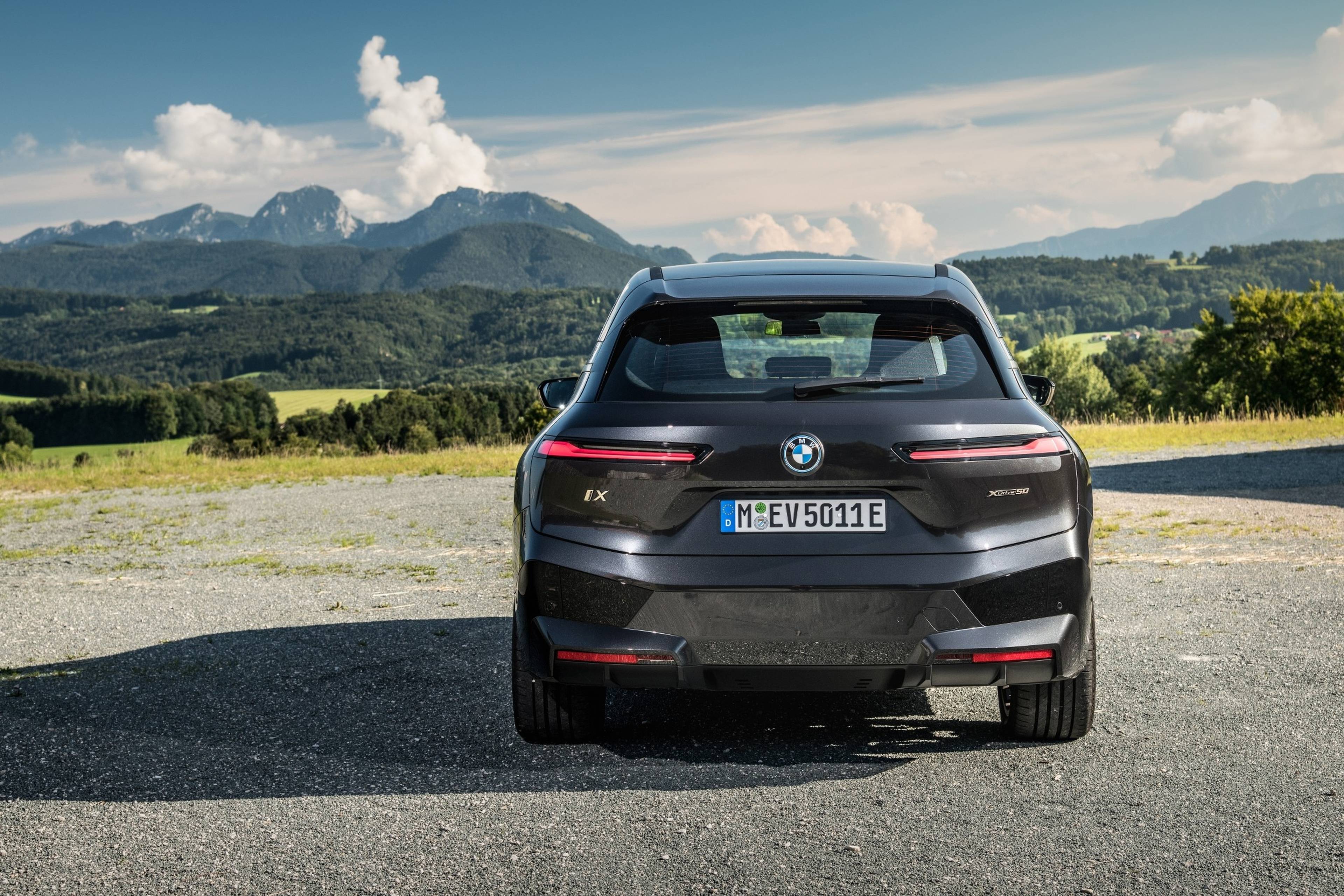 BMW iX | Sytner BMW