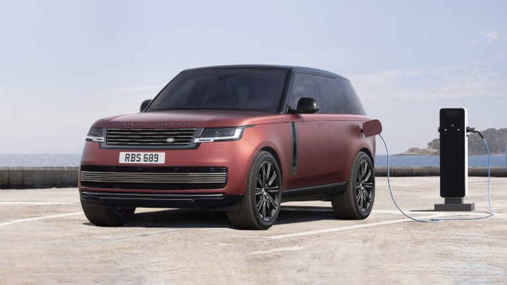 Electric Vehicles | Sytner Land Rover