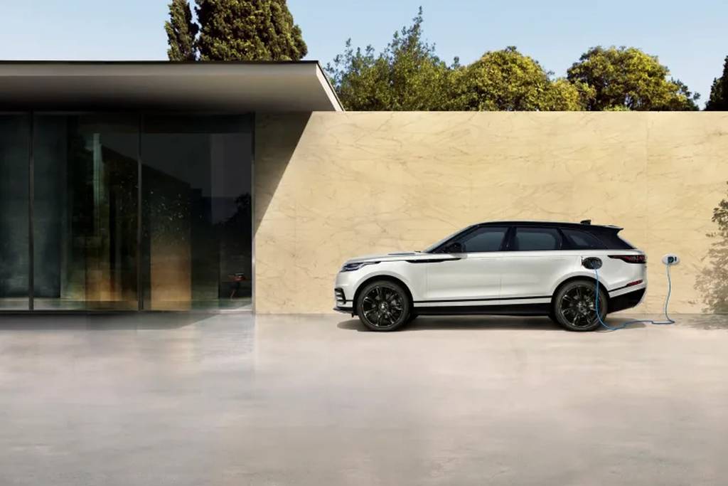 Electric Vehicles | Sytner Land Rover