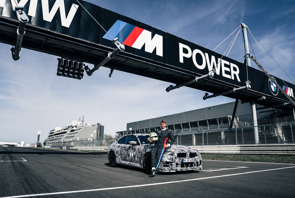 The BMW M2 CS sets a new record of 7:25.5 minutes on the Nürburgring ...