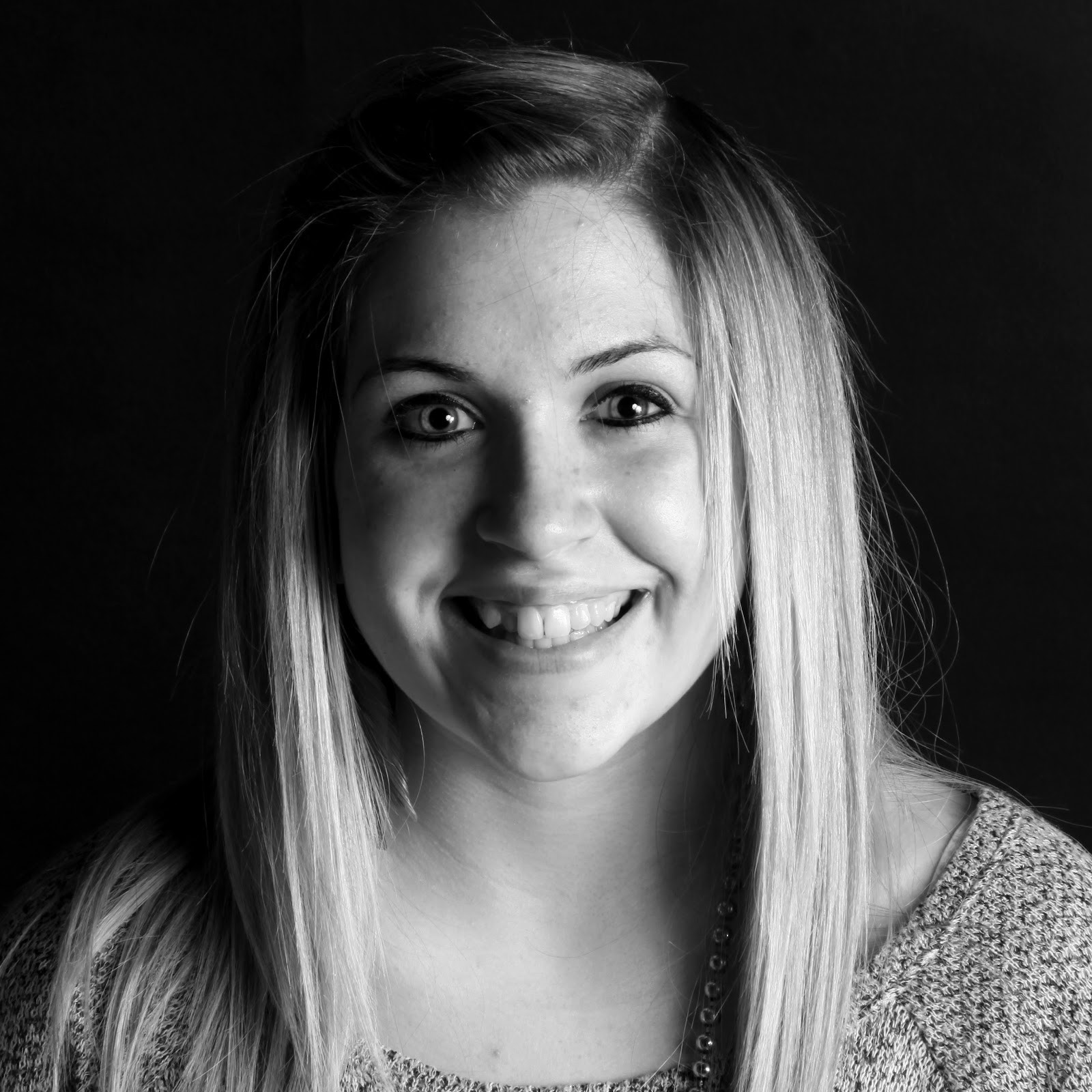 Emily Lyons's Instagram, Twitter & Facebook on IDCrawl