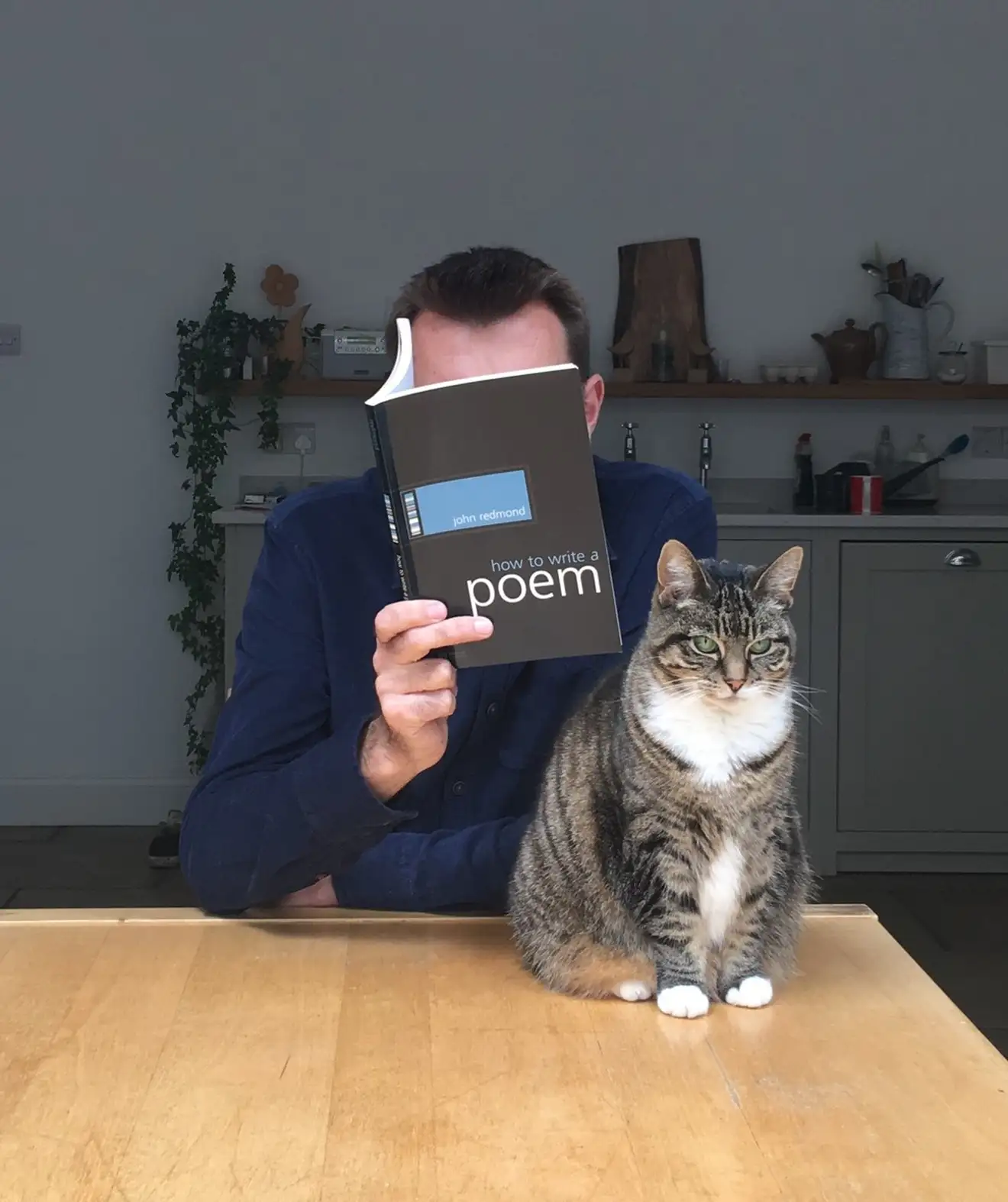 Brian Bilston - Speakers - Guernsey Literary Festival