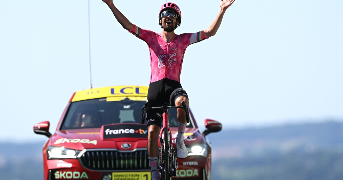 Photo emma watson nu location was small and not pleasant.