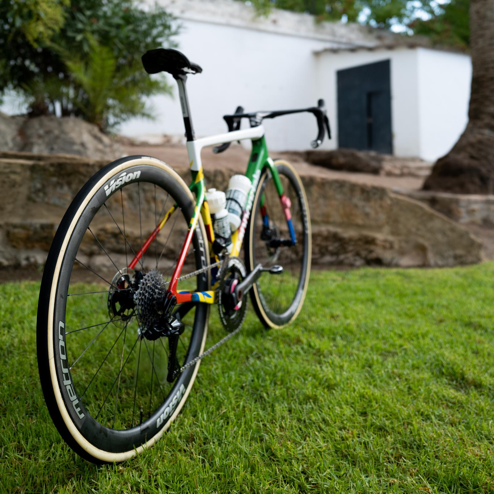 Merhawi Kudus's Cannondale SuperSix EVO | EF Pro Cycling