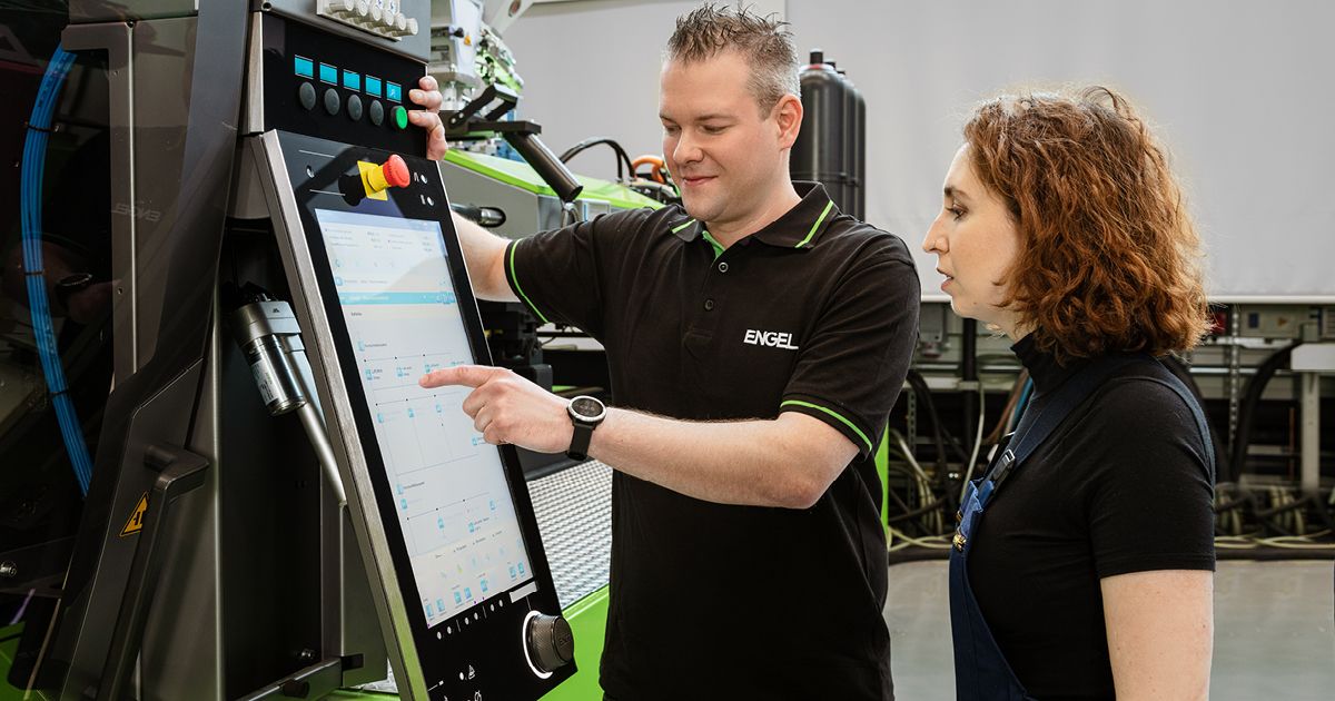 Application engineering in plastics injection moulding - ENGEL