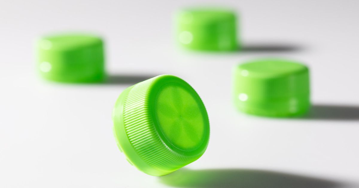 Solutions for plastic caps and closures - ENGEL