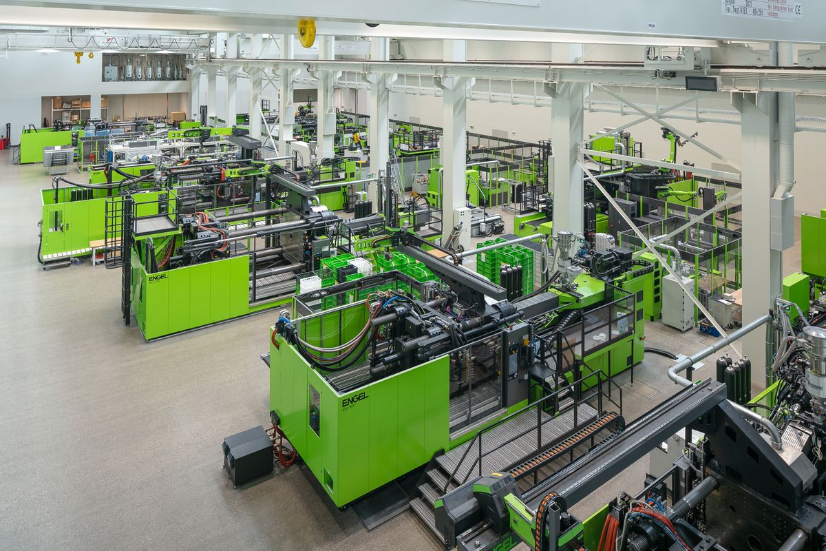 ENGEL opens new customer technical centre in St. Valentin - ENGEL