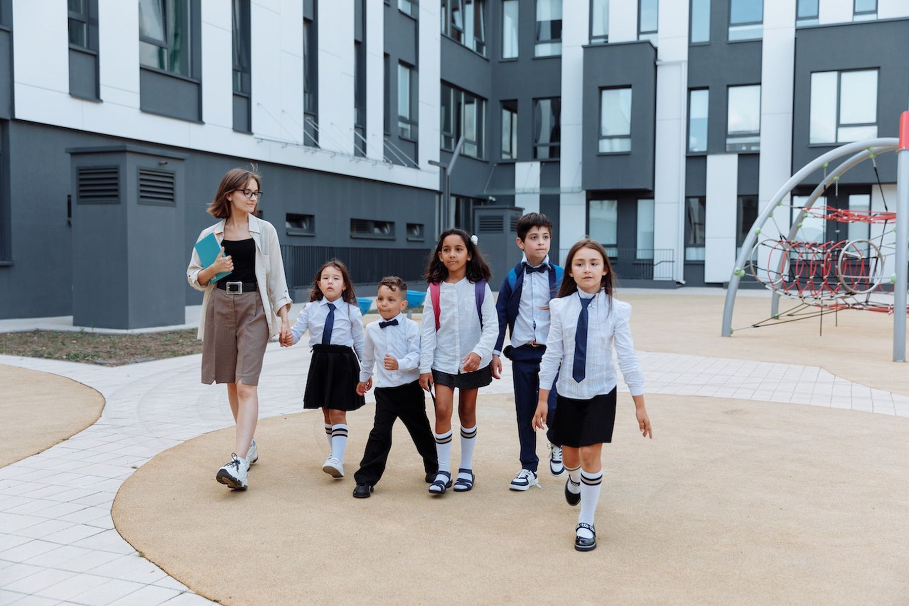 Understanding School Dress Code Laws - LegalFix