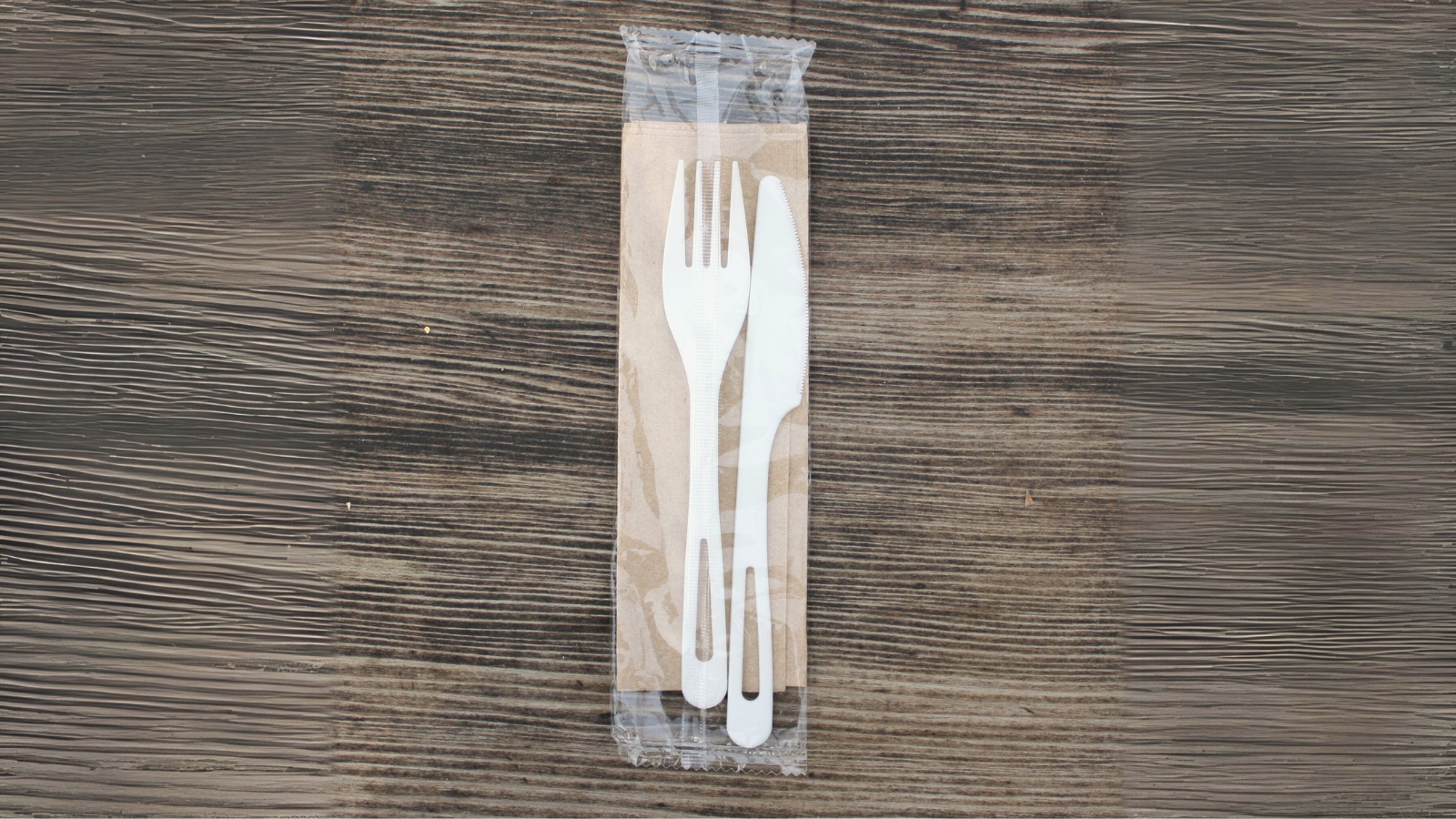 5 Wrapped Cutlery Options for Your Next Eco-Friendly Event
