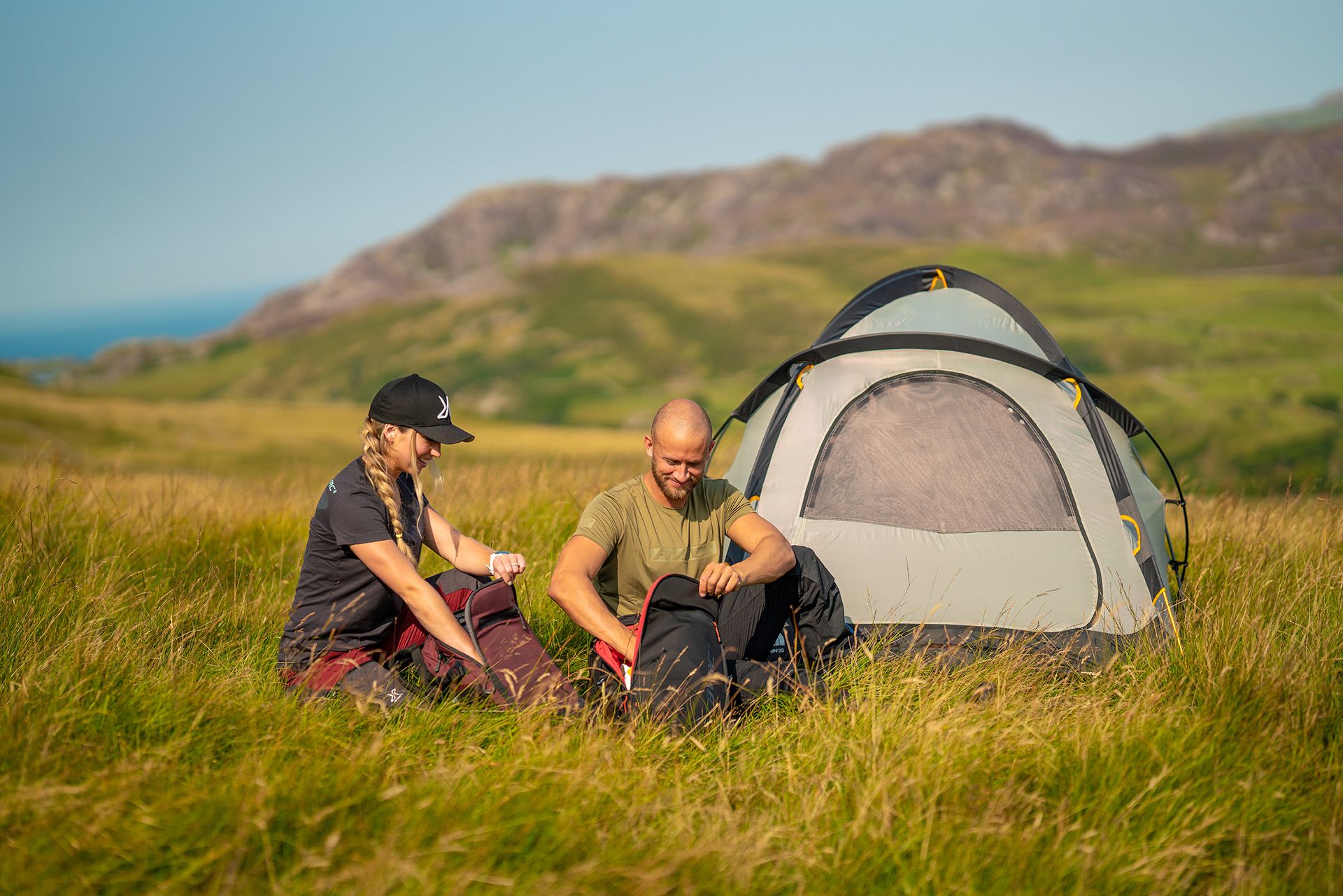 26 Camping Tips & Hacks to Make Your Next Trip a Breeze | RevolutionRace