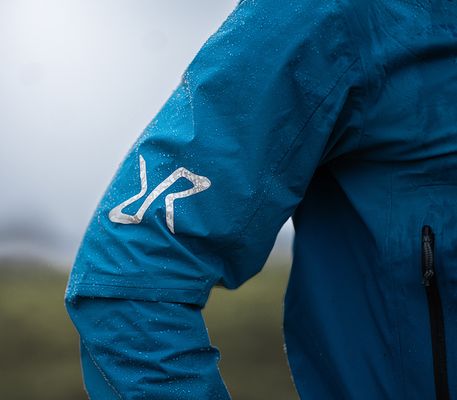 Arcade 3L Lightweight Jacket Men Moroccan Blue | RevolutionRace
