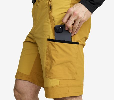 Elevate Lightweight Pro Shorts Men Black | RevolutionRace