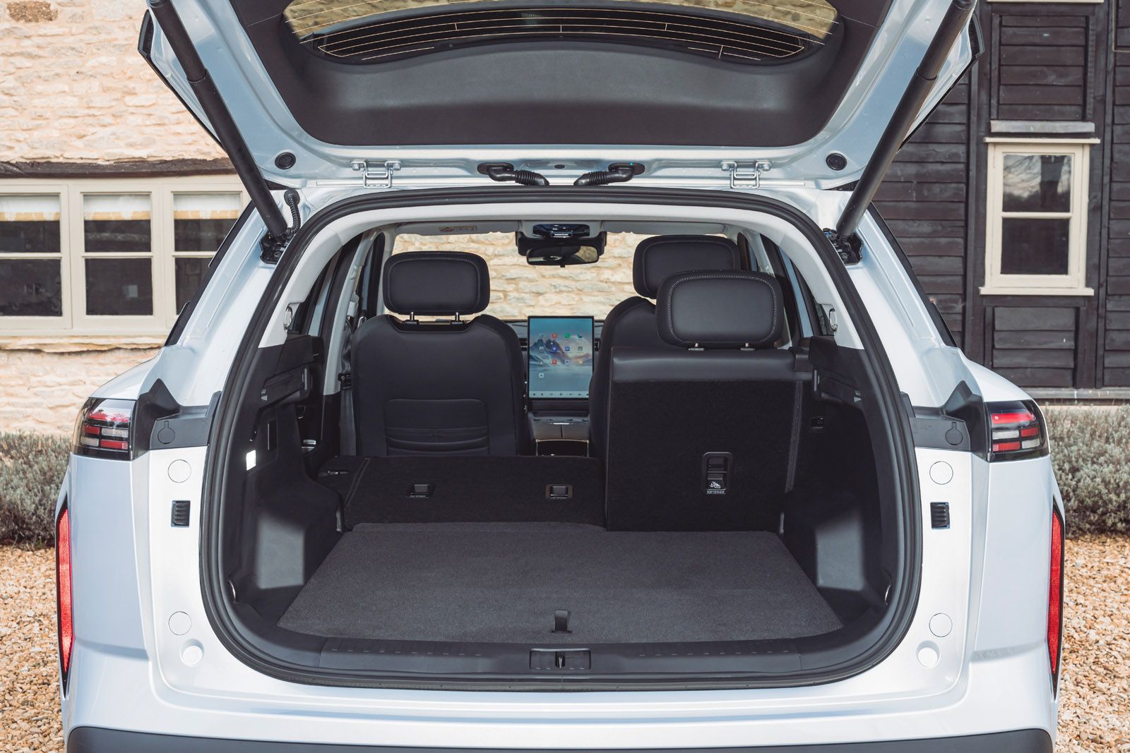 JAECOO 7 towing capacity - cinch