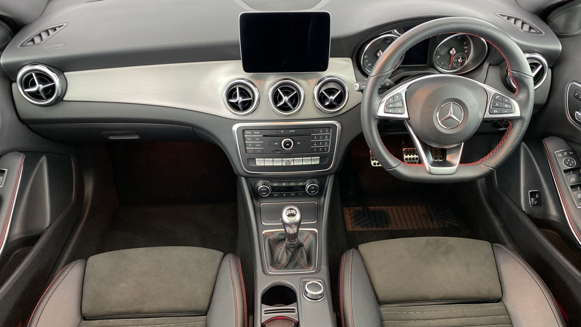 Used Mercedes-Benz GLA cars for sale or on finance - cinch