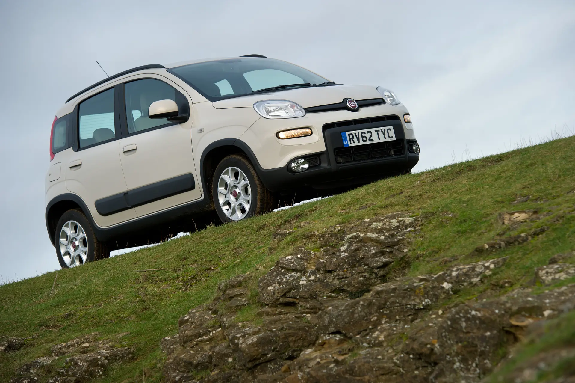 Used Fiat Panda cars for sale or on finance - cinch