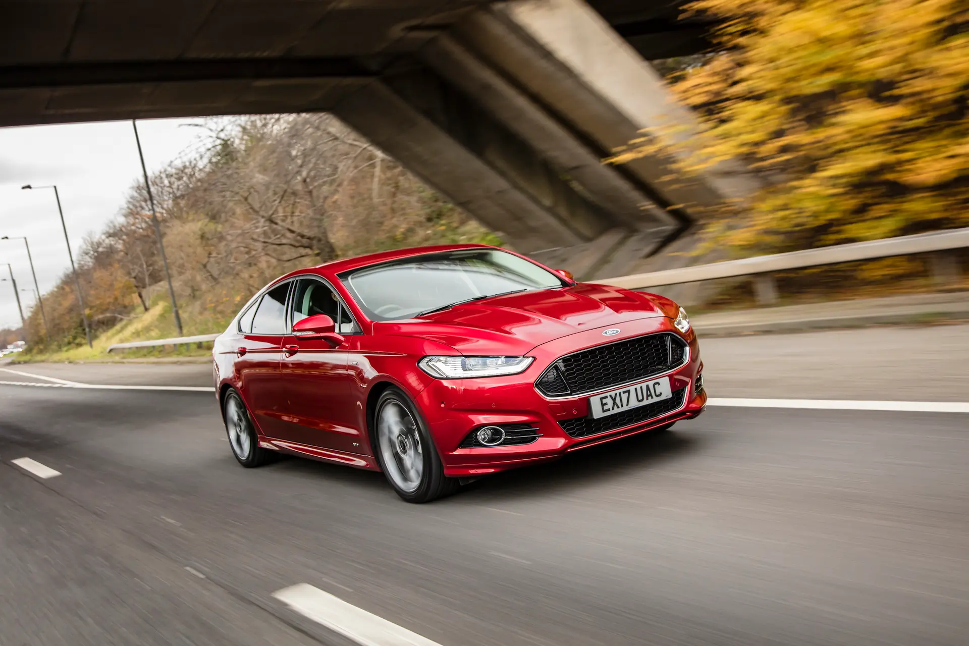 Used Ford Mondeo cars for sale or on finance - cinch
