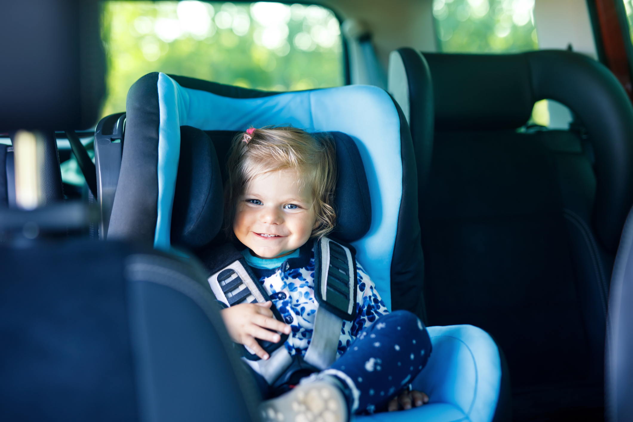 Driving with kids: road trips with children and driving laws - cinch