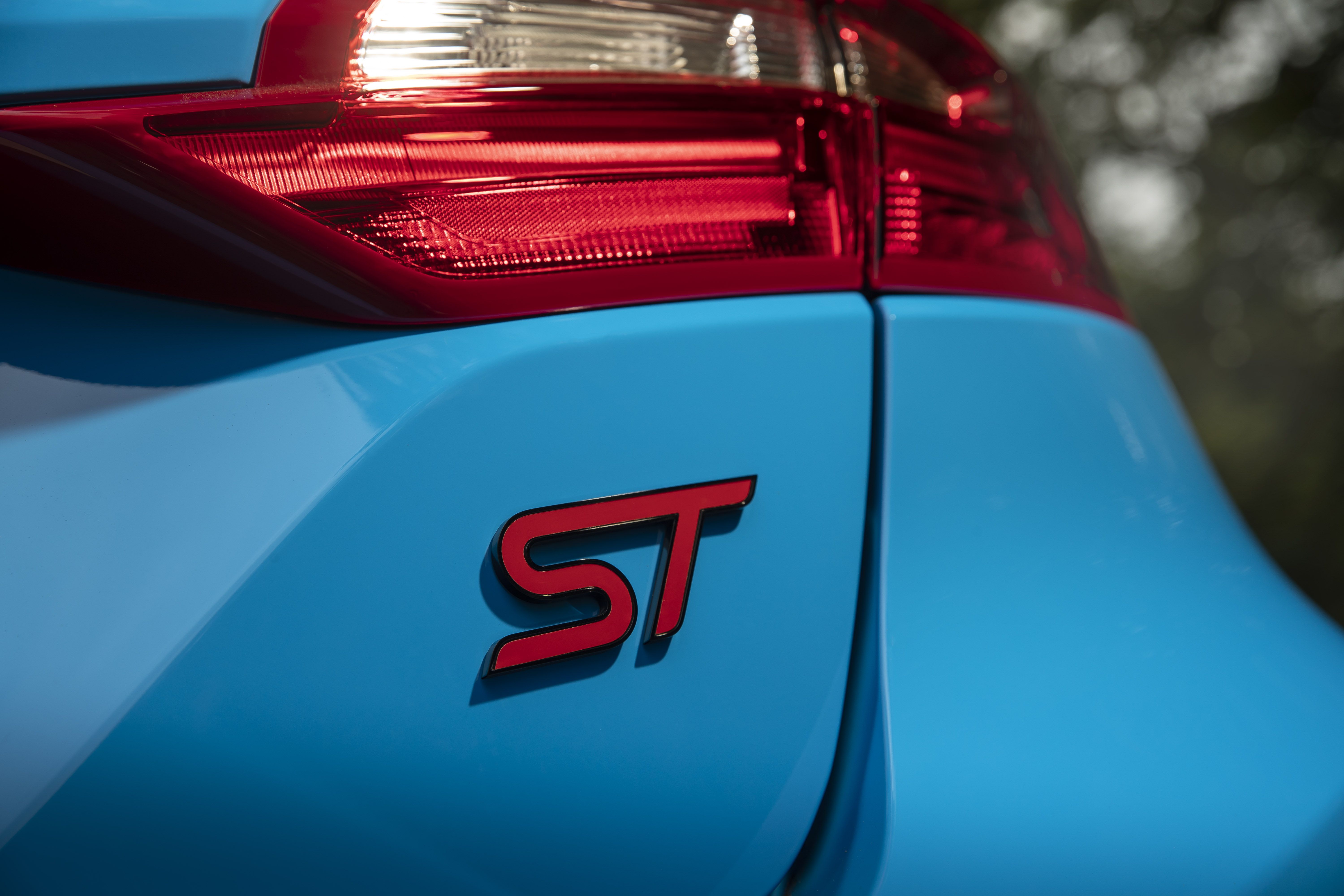 What Does ST Stand For In Ford Cinch