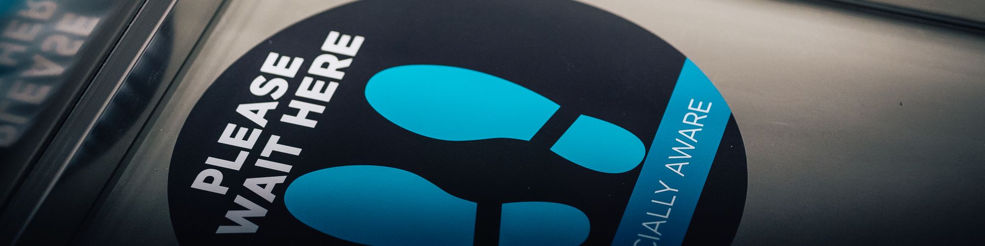 Social distancing signs | Off the shelf and customised signage | Glyphics