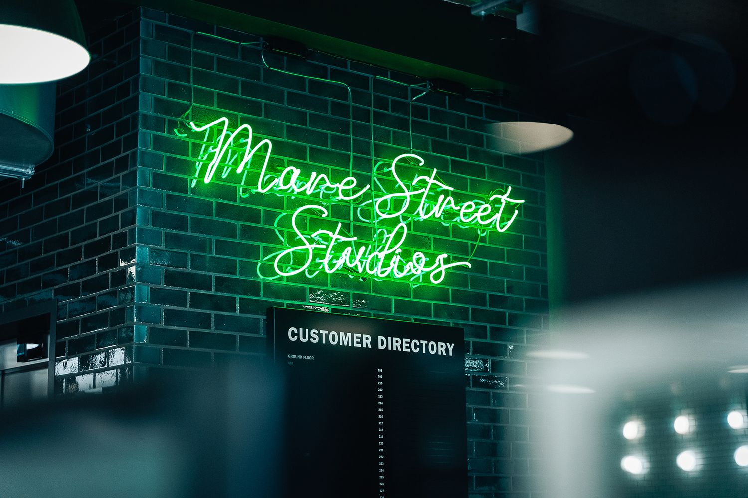 Large business signs | Glyphics