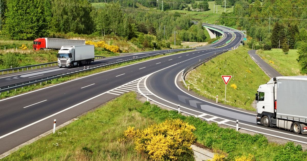 How to Optimize Fleet Routing and Improve ETAs | TomTom Blog