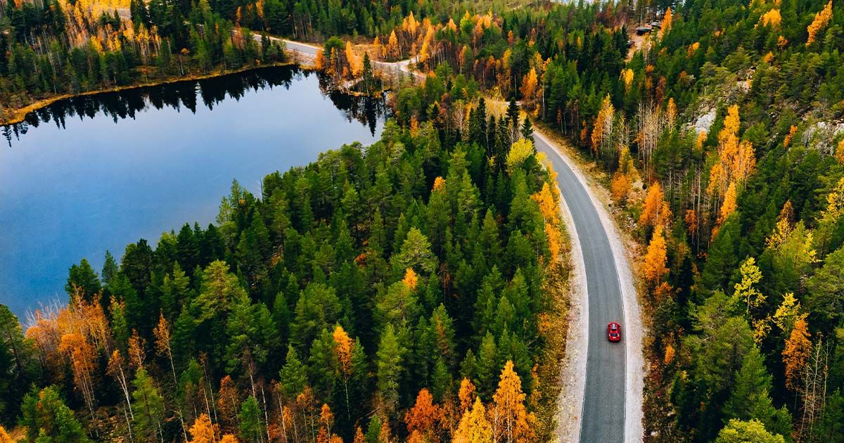 How Routing Algorithms Can Prioritize Safety Over Speed | TomTom Blog