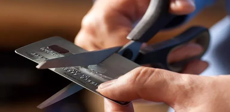 Why a personal loan could replace your credit card | Liberty Financial